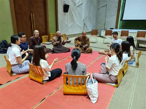 วัยรุ่นไทย 1 ใน 7 มีปัญหาทางจิต อารมณ์ เสี่ยงฆ่าตัวตาย ดึงนักบวชหนุ่มสาวฝึกสติ สร้างสุขในกระเป๋า