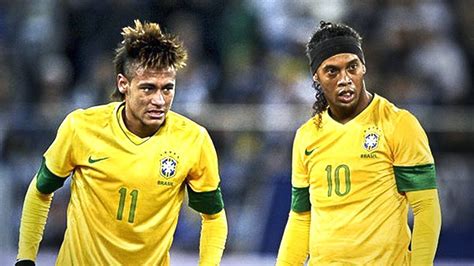 Neymar Jr Vs Ronaldinho Magic Skills For Brazil 19992017 Youtube