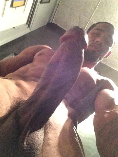 Gallery Of A Sexy Romanian Bodybuilder Jacking Off