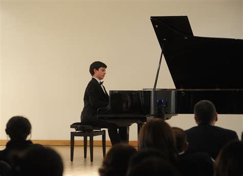 თიბისი გალერეამ ელისო ბოლქვაძის საქველმოქმედო ფონდის კონცერტს უმასპინძლა Netgazeti • Netgazeti Ge