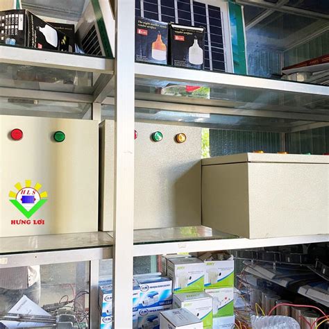 Tủ Điện Điều Khiển Nhiệt Độ Bồn Kết Hợp Điều Khiển Bơm Hồi Bơm Tuần Hoàn Máy Nước Nóng Năng