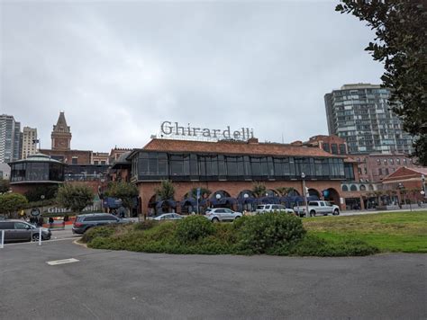 Ghirardelli Square San Francisco The Best Ghirardelli Chocolate