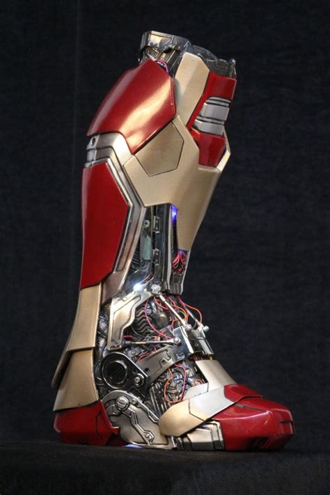 Pin by valmir gustani on iron | Iron man, Marvel iron man, Iron man armor