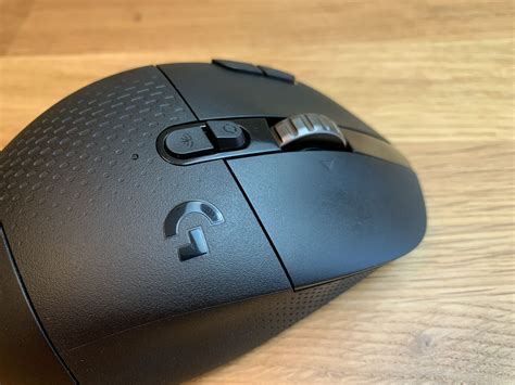 Logitech G604 Lightspeed Wireless Gaming Mouse Review Pcmag