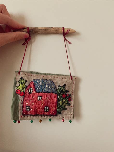 Домик к Рождеству Вышивка Искусство ручной вышивка Рукоделие Швейные идеи