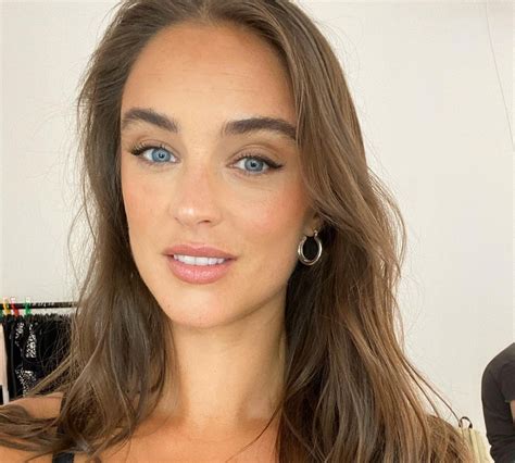 Lauren Budd Bio Age Height Wiki Models Biography