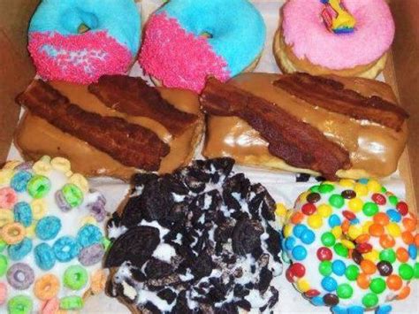 Worldwide Donut Guide Voodoo Doughnuts Wandering Donut