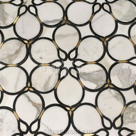 Floral Pattern Calacatta Gold Marbleandbrass Waterjet Mosaic From China