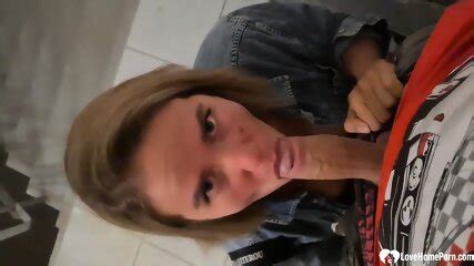 Hot Blowjob And Sex In The Entrance