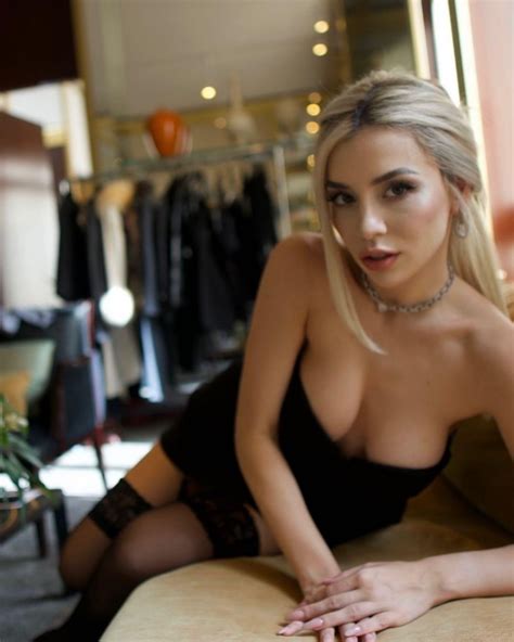 Ava Max At A Photoshoot September Hawtcelebs