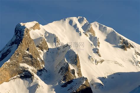法国比利牛斯州D Aubisque上校的比利牛人高清图片下载 正版图片320858392 摄图网