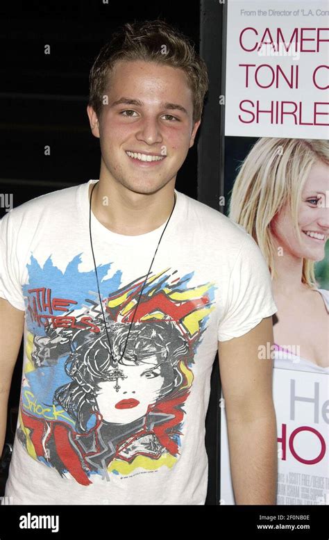 28 September 2005 Beverly Hills California Shawn Pyfrom In Her