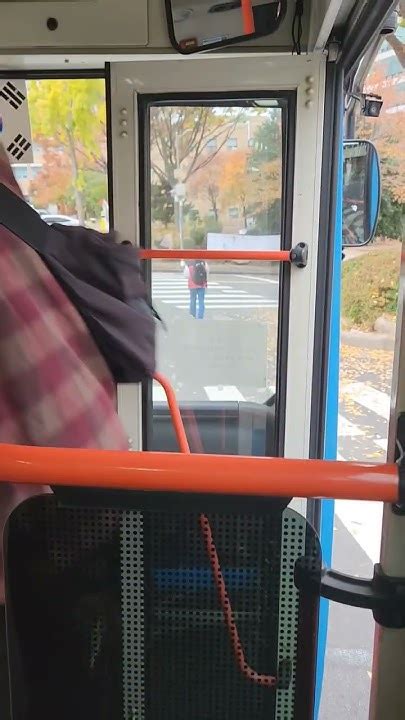 대영버스 오래된 차량의 미쳐버린 문여닫이 속도 Youtube