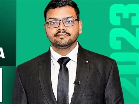 जानें Upsc टॉपर आदित्य श्रीवास्तव को खाने में क्या है पसंद देखते हैं हॉलीवुड की ये फिल्में