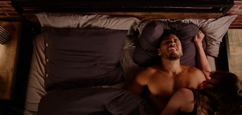Auscaps Keith Walker Shirtless In Spread