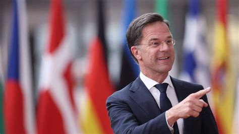 Nederland De Redenen Voor Het Aftreden Van Premier Mark Rutte