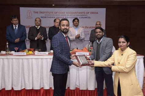 Cma Pawan Gupta On Linkedin Got The Opportunity To Present The Memento To Gstn Avp Officer During