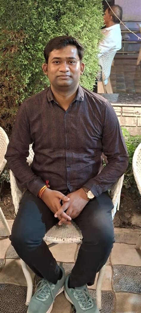 vaibhav saxena on linkedin website webdesign findapro