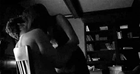 Maneras de Hacer que Él Llegue al Orgasmo Gvibes pe