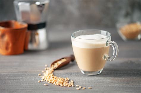 보리 곡물과 커피 보리와 함께 컵 면역을위한 건강한 허브 음료 커피 대안 과립에 대한 스톡 사진 및 기타 이미지 과립 보리 0명 Istock