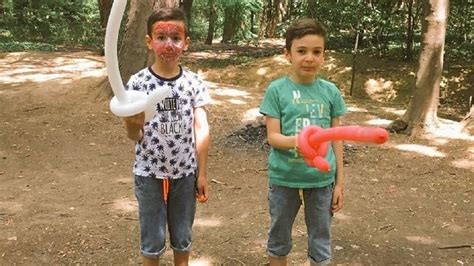 მაარიფის სკოლის პირველი კლასის დამრიგებლის მოულოდნელი საჩუქარი მოსწავლეებს