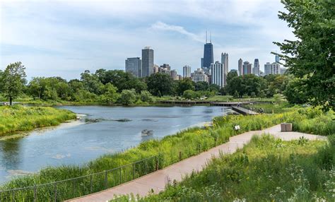 Parc Huron Luxury Apartments And Rentals In Chicago Luxury Living
