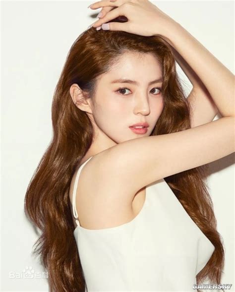 South Korean Actress Han Soo Hee Discusses Body Image Anxiety Beauty