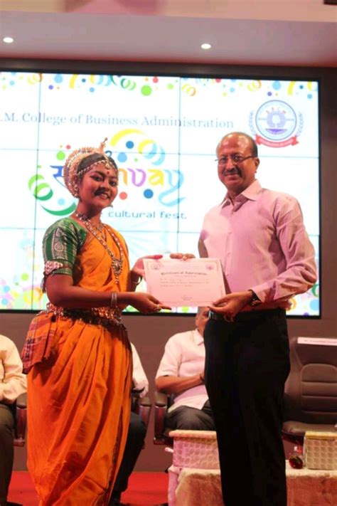 riya patel on linkedin received certificate of appreciation from b r c