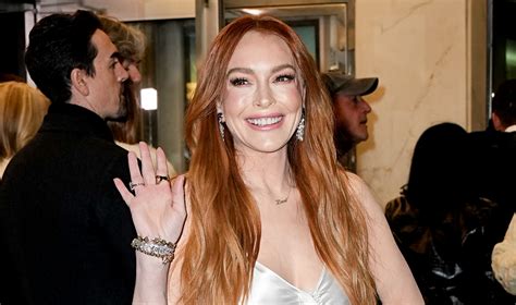 Lindsay Lohan Logo Mean Girls Lindsay Lohan Makes Surprise