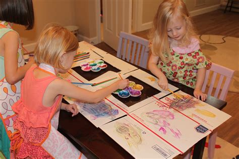 Keeping Up With The Kiddos DIY Puppet Theater