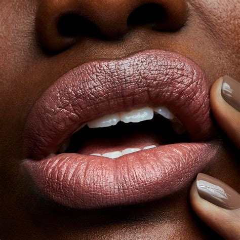 Satin Lipstick Mac Cosmetics