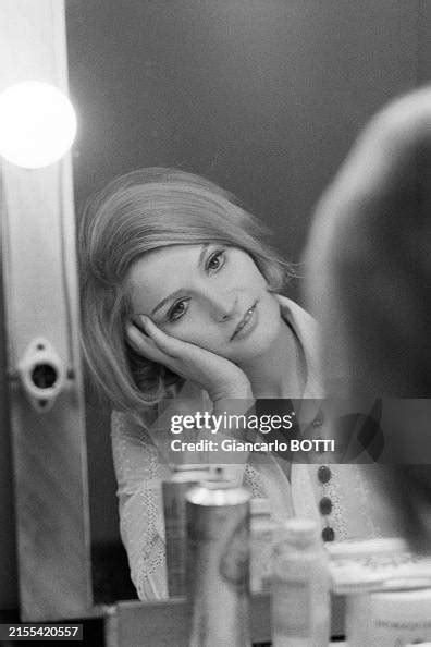 Portrait De Simone Bach En 1970 News Photo Getty Images