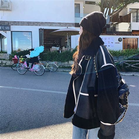 가죽 자켓 여자 라이더 여성용 모피 일체형 플러시 코트 두꺼운 오토바이 세트 패치워크 양털 재킷 티몬