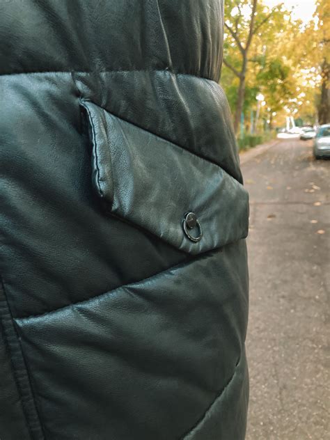 Продам зимнюю куртку