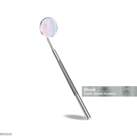 치아 반사가 있는 치과 거울 벡터 일러스트레이션 사실적인 3d 강철에 대한 스톡 벡터 아트 및 기타 이미지 강철 개인 장식품 거울 Istock