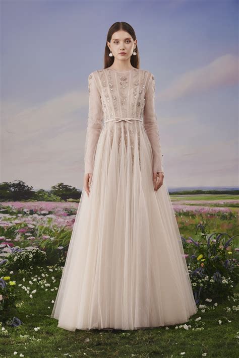 Tung Vu — New Couture