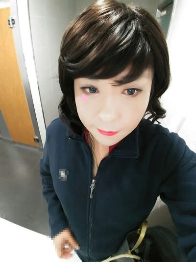 화장실에 가서 어떻게 혼자 사진을 찍는지 알아볼까요 Tumbex