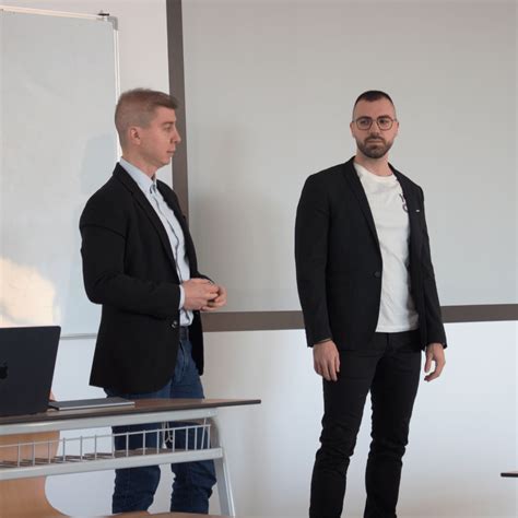 Как бизнесите печелят битката за видимост в търсачките и каква е ролята на Ai 🤔 Точно това