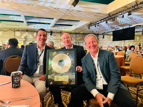 Innovation Awardwinning Midea Connectshow Customerfirst Hdsupply Seasonsappliances