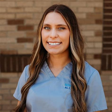 🦋kelsi🦋 Kelsibell • Threads Say More