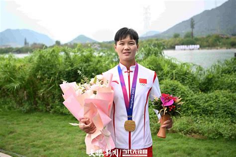 從全國冠軍到4次登頂世界大賽——帥常文的划艇世界 新浪香港