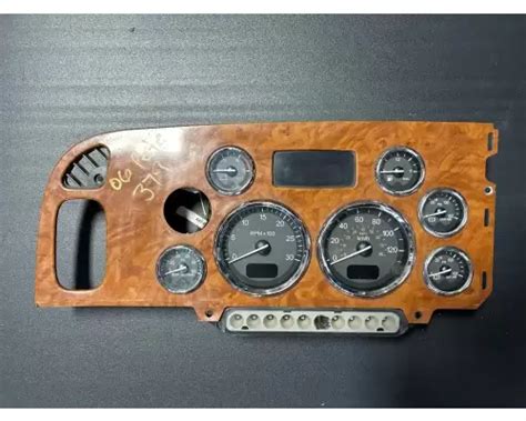 Peterbilt 379 Instrument Cluster In Ucon Id 55000 91413