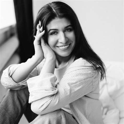 ПРОДЮСЕР ЗАПУСКОВ ИНФОПРОДУКТОВ Ania Iakovenko • Threads Say More