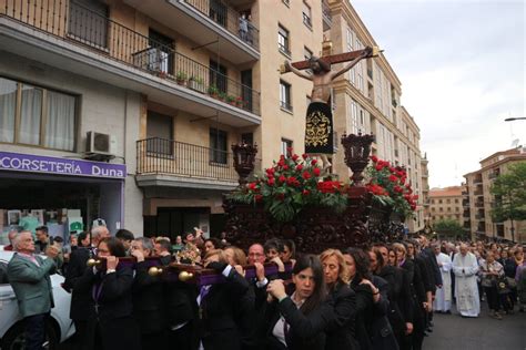 Cristo De Los Milagros Recorre Las Calles De Salamanca Okey Salamanca