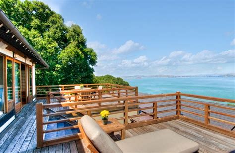 Deck Railing Designs That Mix Looks And Function