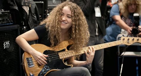 Learning To Play Bass Guitar National Guitar Academy