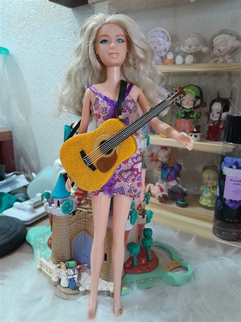 Authentic Taylor Swift Doll From Jakks Pacific Hobbies And Toys