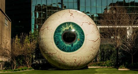 Giant Eyeball