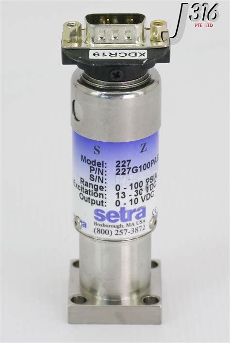 T202 Setra Model 227 Ultra High Purity Pressure Transducer 0 100psia