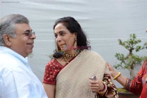 Swaroop Sampat At Jamnabais Bonzai Exhibition In Juhu Mumbai On 21st